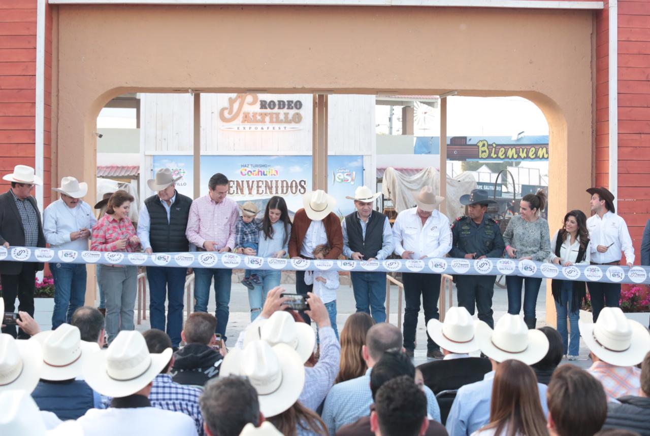Inicia en Saltillo la fiesta grande del Rodeo de México
