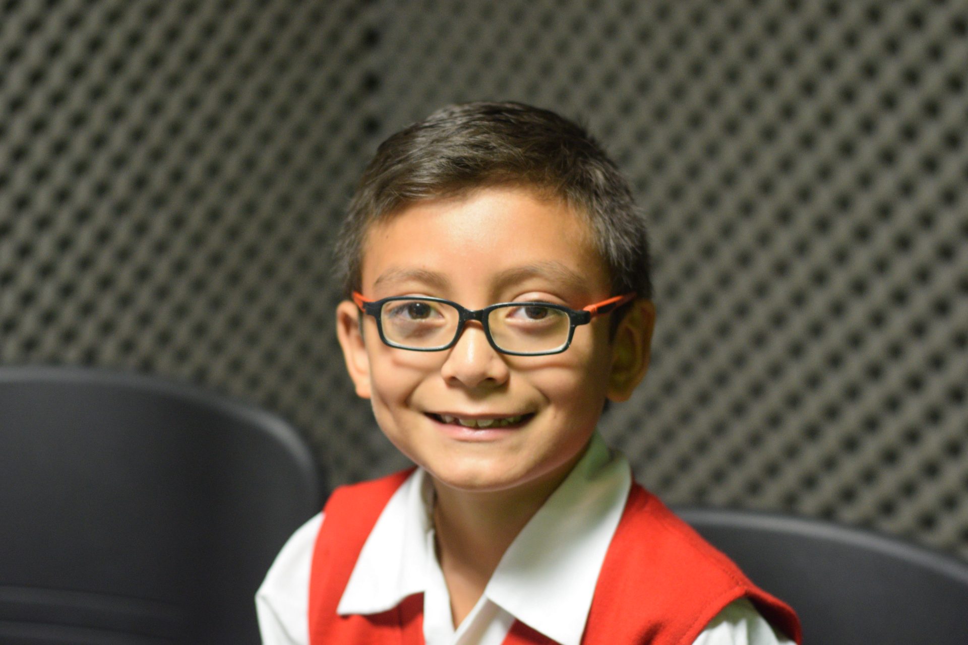 La única escuela primaria del país que forma niños locutores está en ...