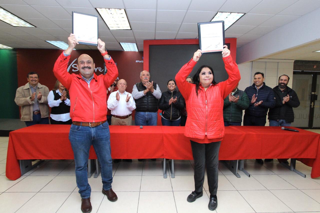 Reciben Rigo Fuentes y Martha Loera constancia de mayoría que los ...
