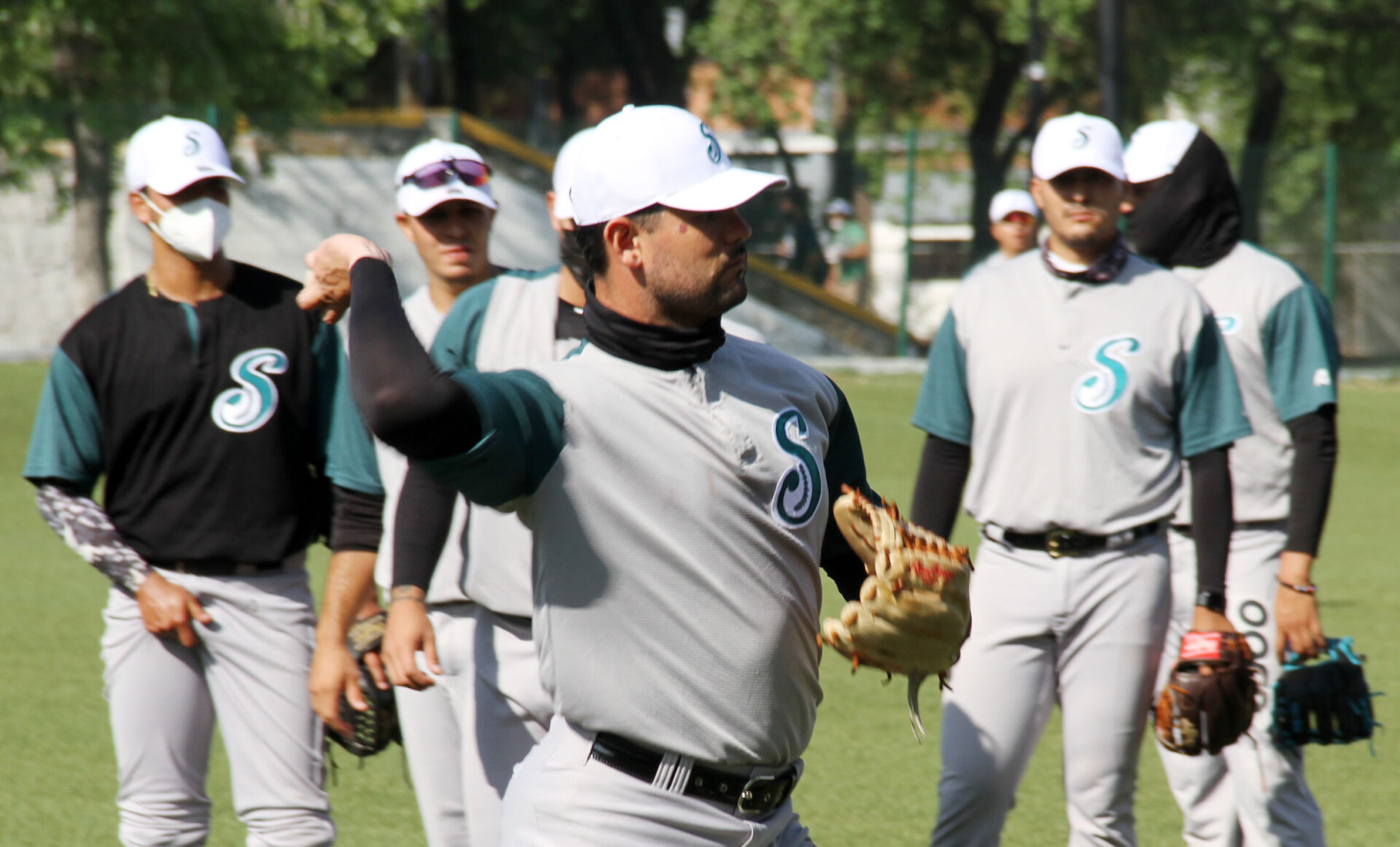 Mario Meza trabaja con gran intensidad en la pretemporada; es uno de ...