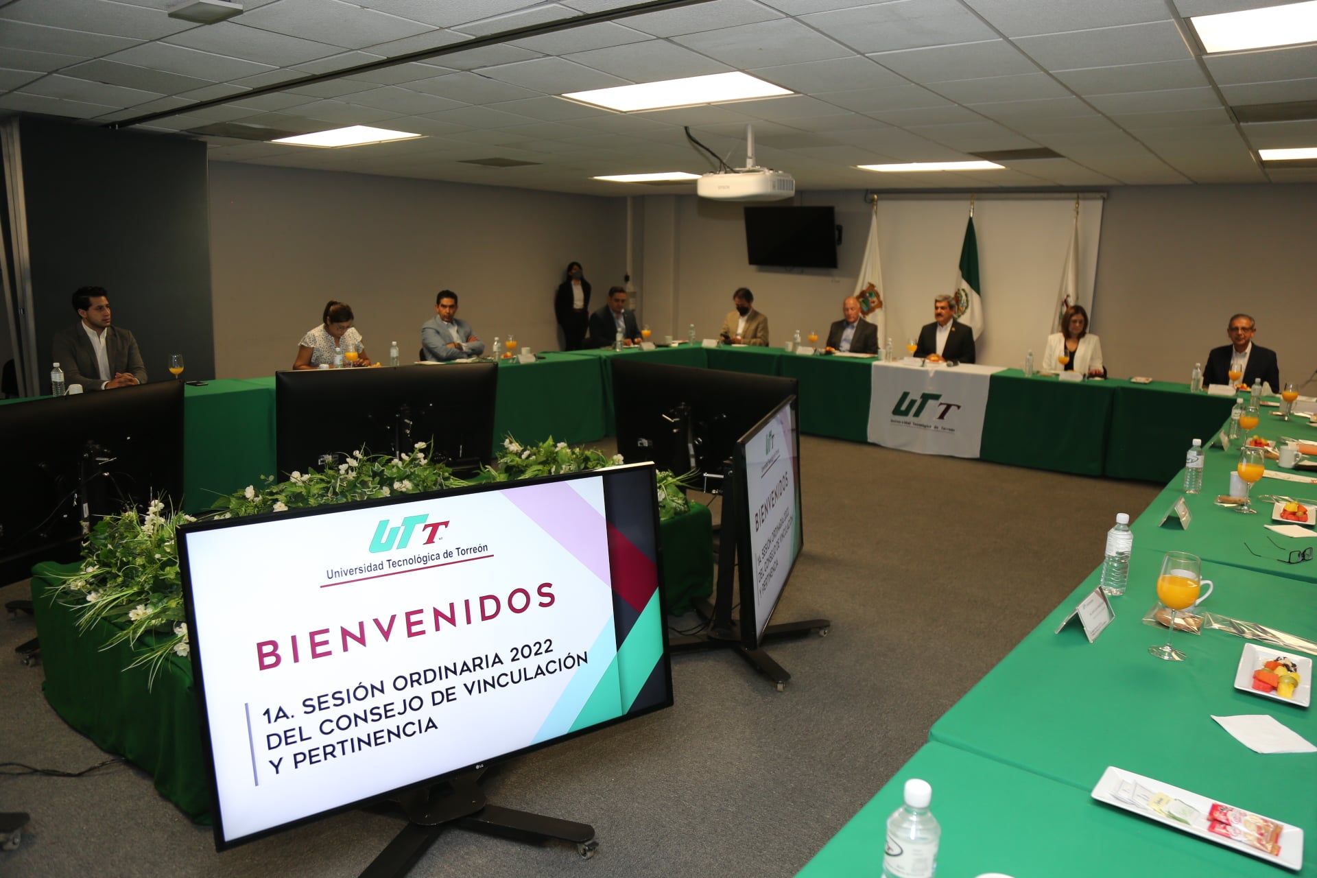 Dan a UTT validación para continuar proceso para ofertar Maestría en ...