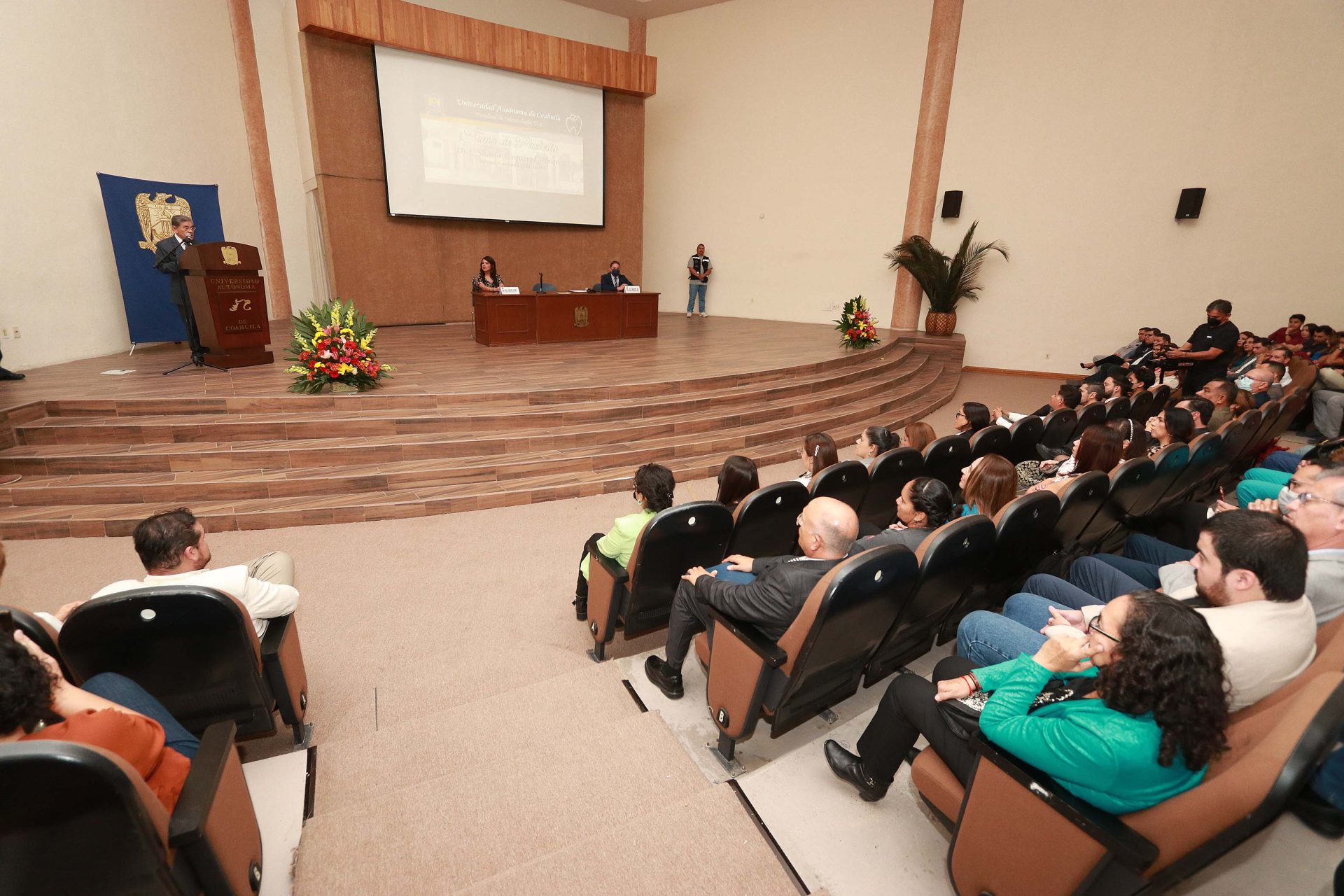 Es la Dra. Shaila Esquivel Álvarez la primera mujer en ser elegida como ...