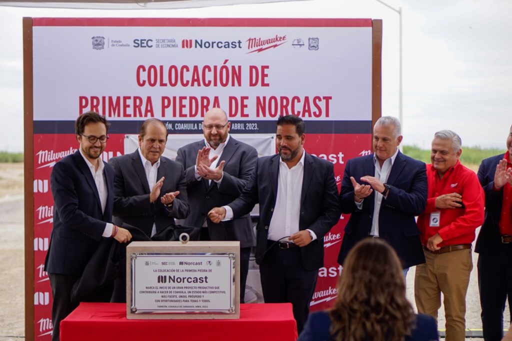 Colocan Coahuila y Torreón primera piedra de la empresa Norcast