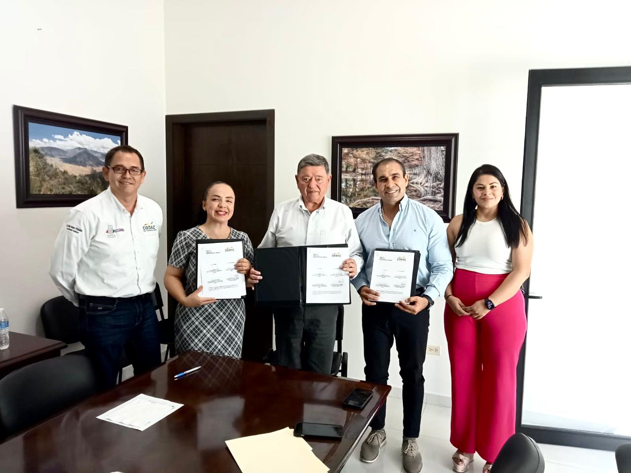 Firma COBAC Convenio de colaboración con fundación ‘Rogelio Montemayor ...