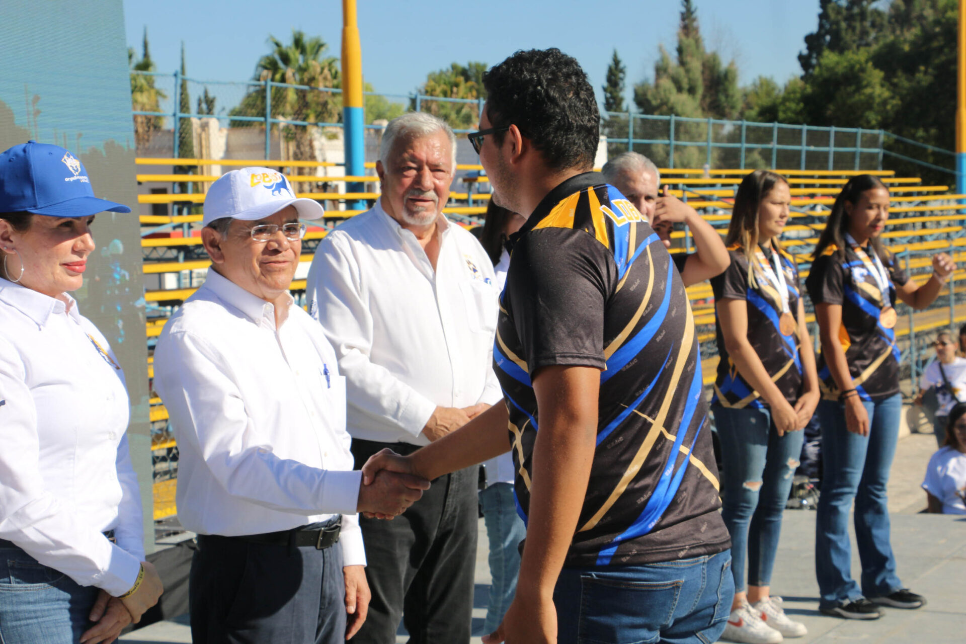 La UAdeC le da la bienvenida a los nuevos Lobos de la Unidad Saltillo