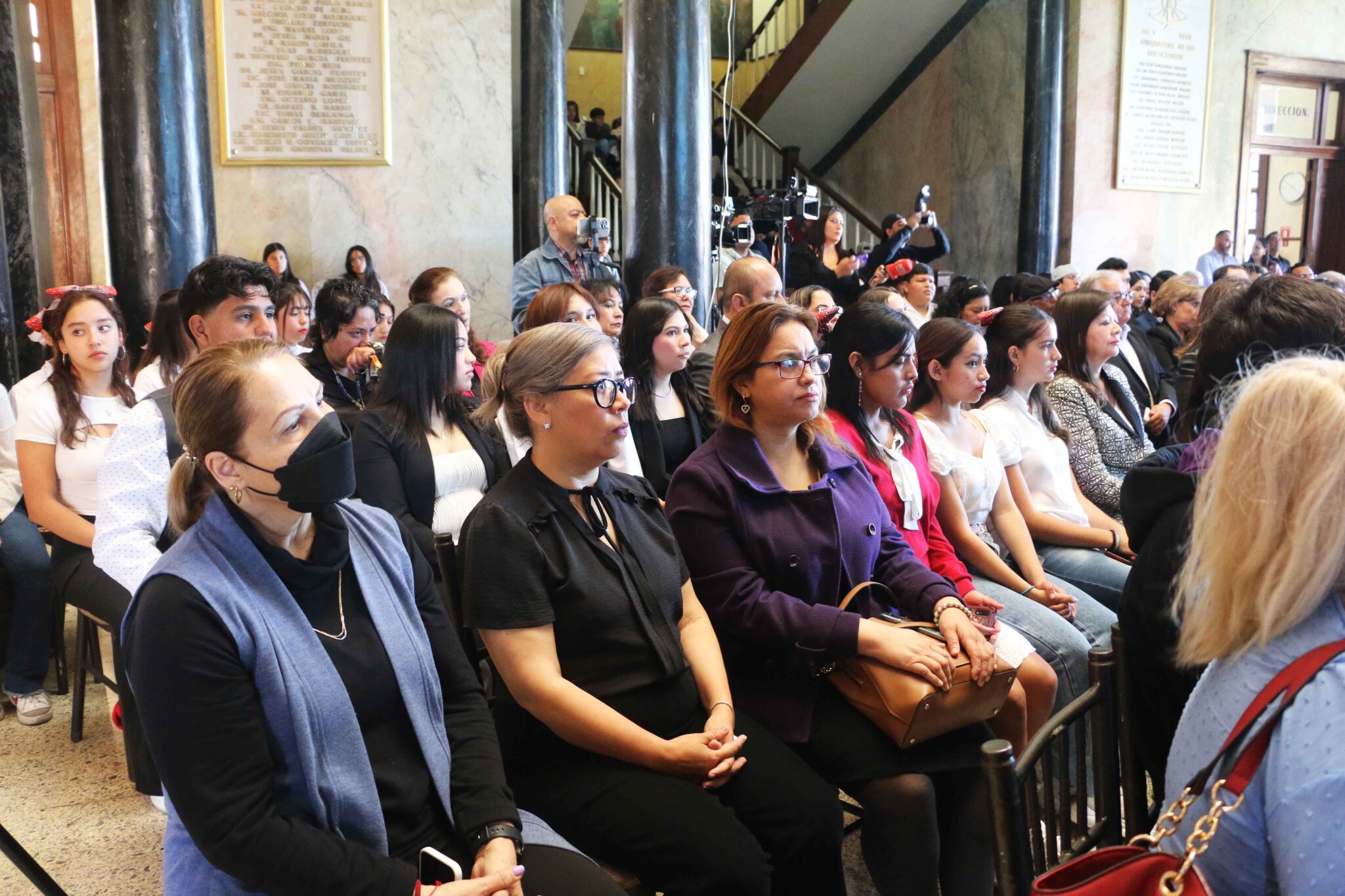 Directora del Ateneo Fuente, Nayely Mery González, refrenda su ...