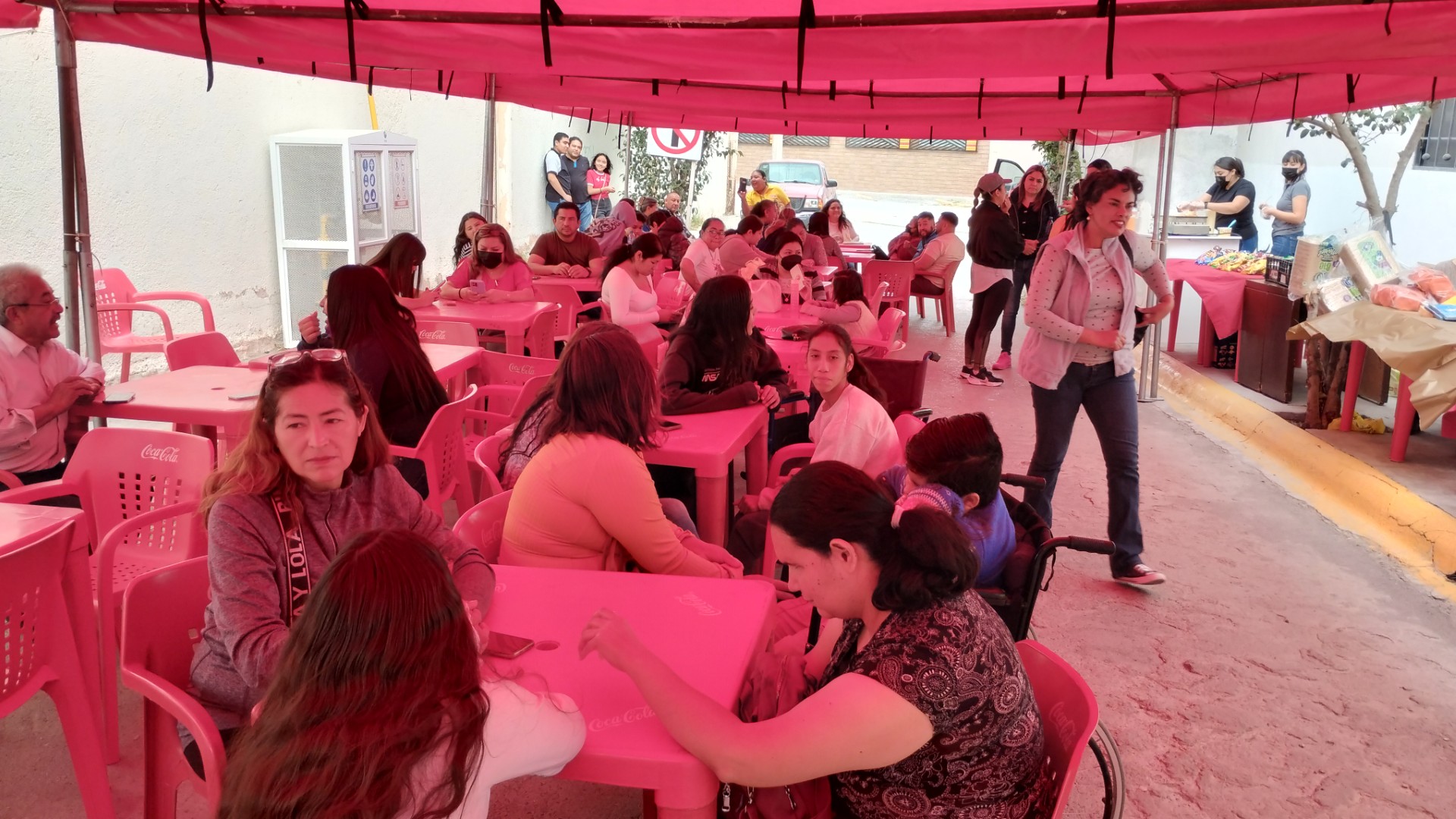Realiza “Súmate al Amor” su tradicional kermés, en el marco del Día ...
