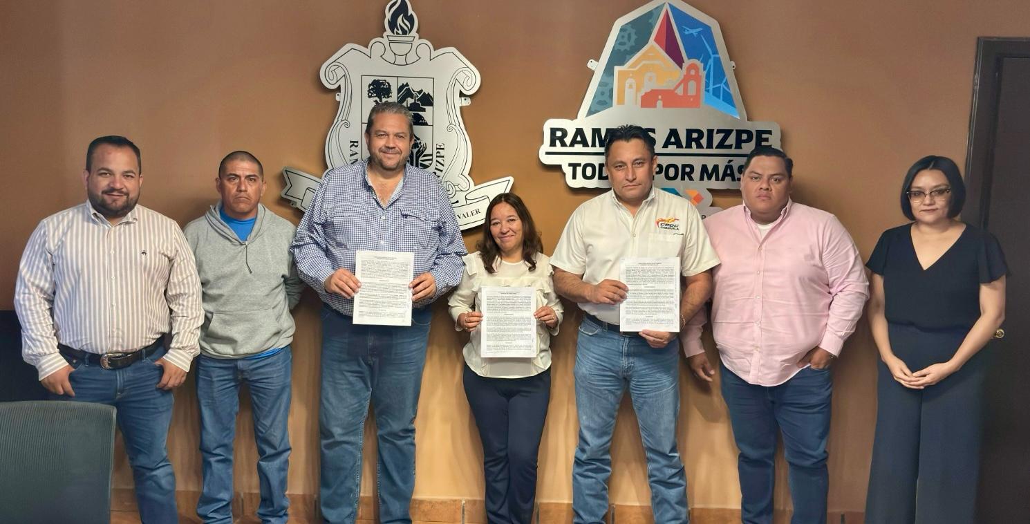 Firman contrato colectivo para mantener y mejorar condiciones laborales en Ramos Arizpe