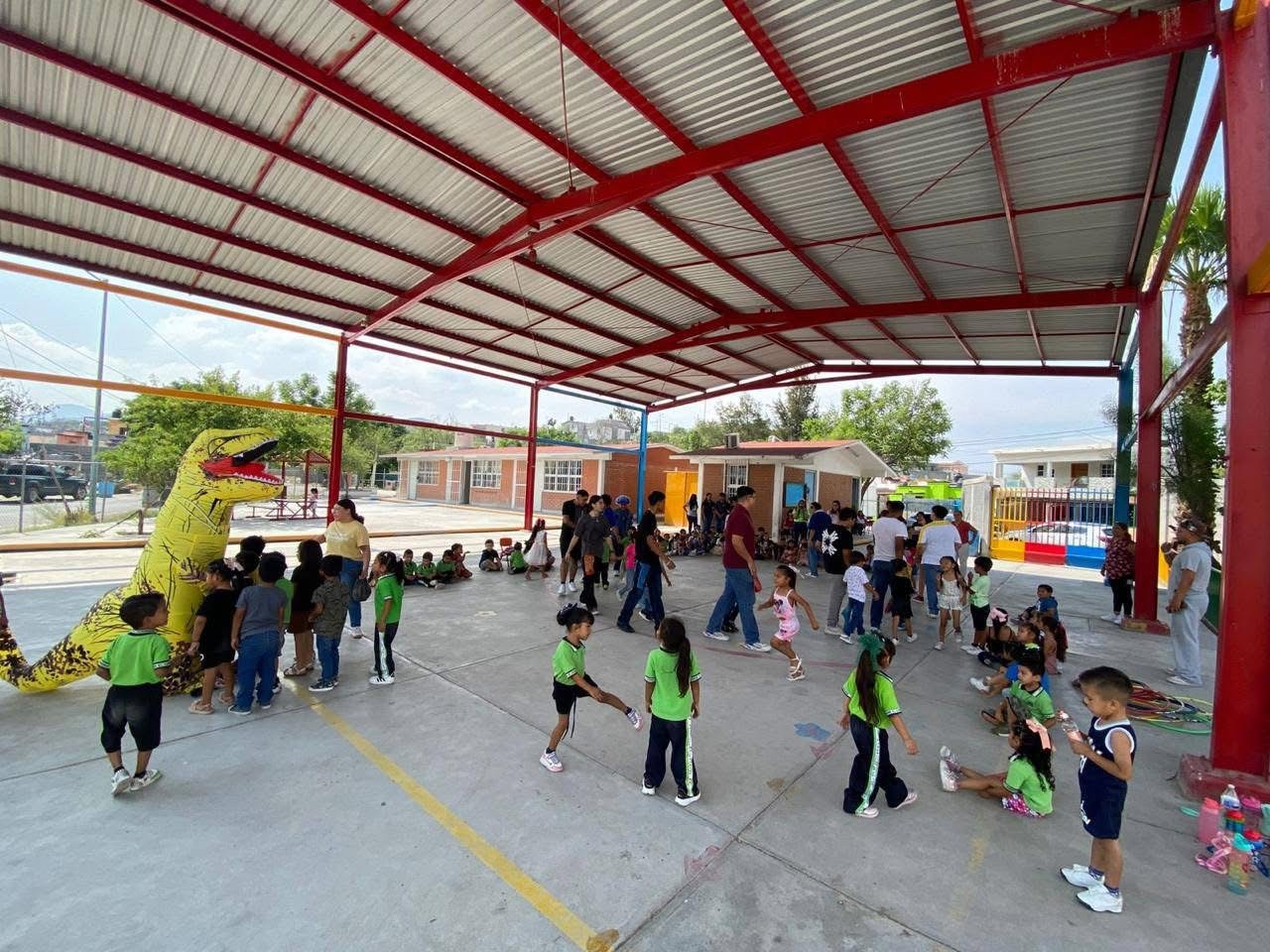 Estudiantes de la UTC llevan alegría a jardín de niños en Ramos Arizpe6 ...