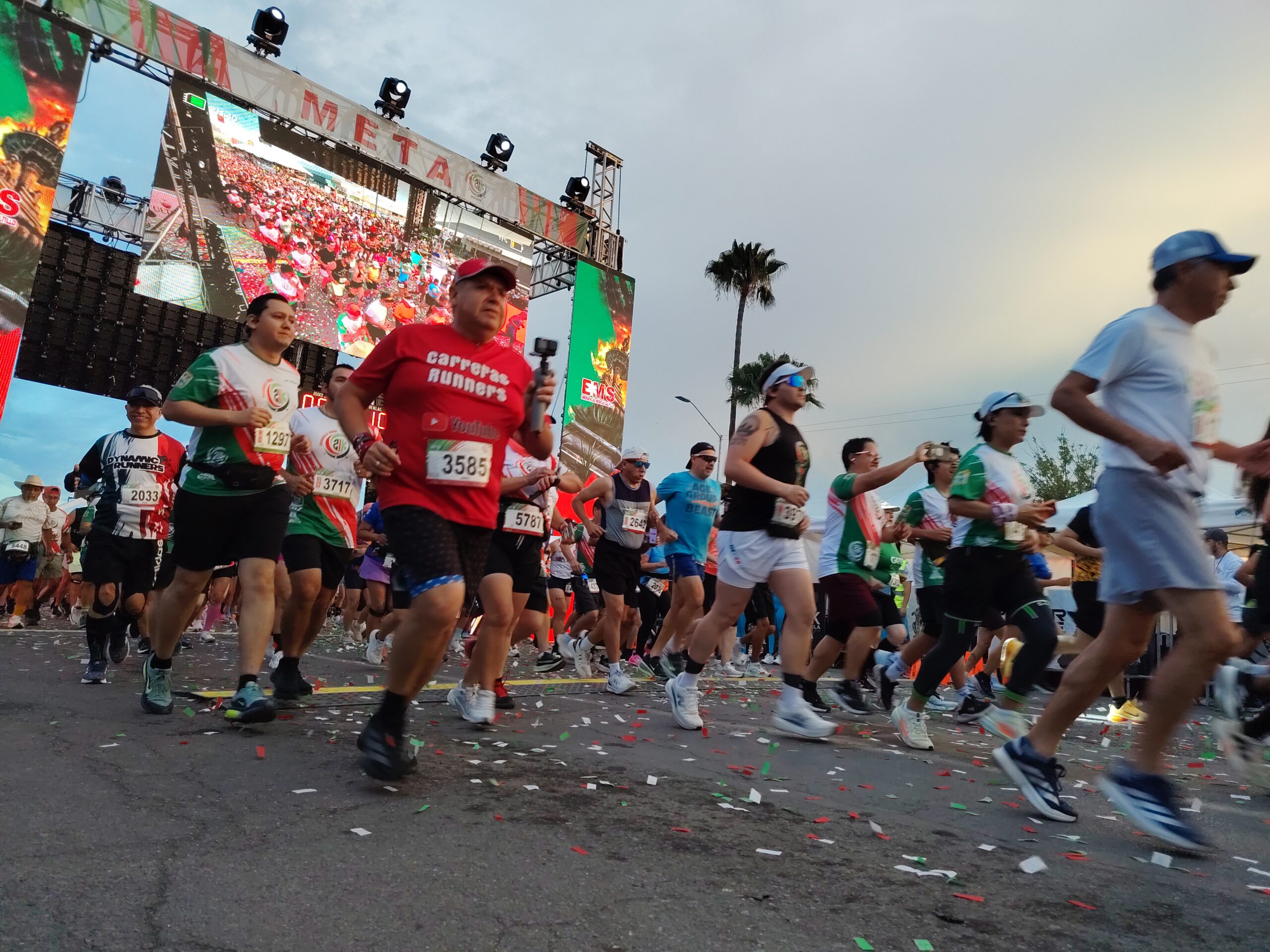 ¡Toman miles de corredores las calles de Saltillo! Todo un éxito la 21K ...